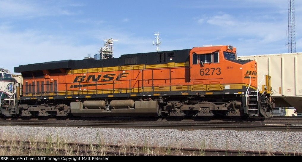 BNSF 6273